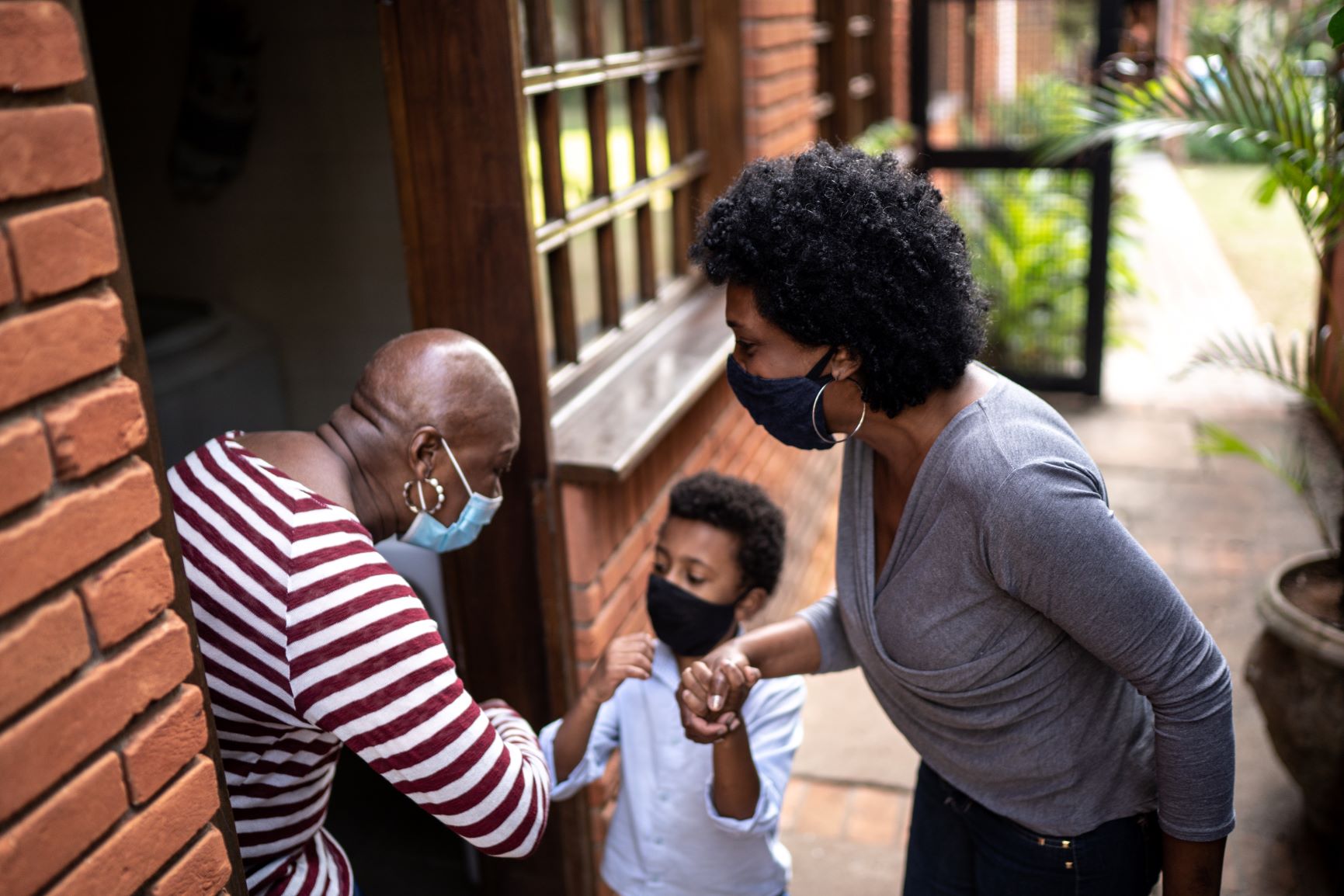 COVID-masked-greeting-cover - Generations United